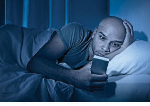 Increased Smartphone Screentime Linked With Poor Sleep - Retina Today